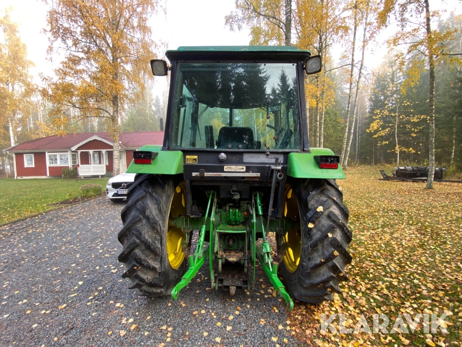 Traktor John Deere 2250, Norrtälje, Klaravik auktioner