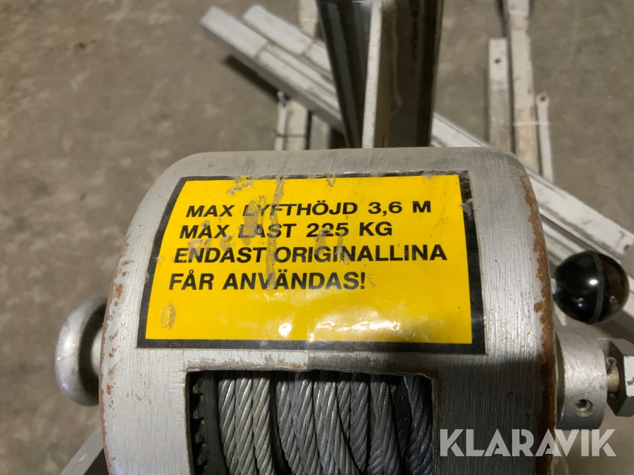 Materiallift Vermette 512A, Nyköping, Klaravik auktioner