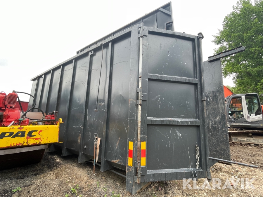 Container med lock 38 kubik Flakab, Härryda, Klaravik auktio