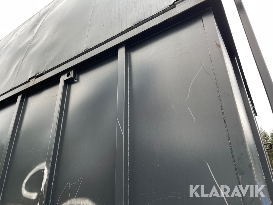 Container med lock 38 kubik Flakab, Härryda, Klaravik auktio