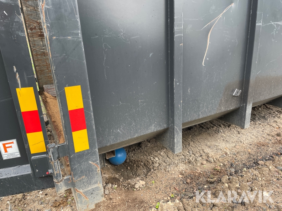 Container med lock 38 kubik Flakab, Härryda, Klaravik auktio