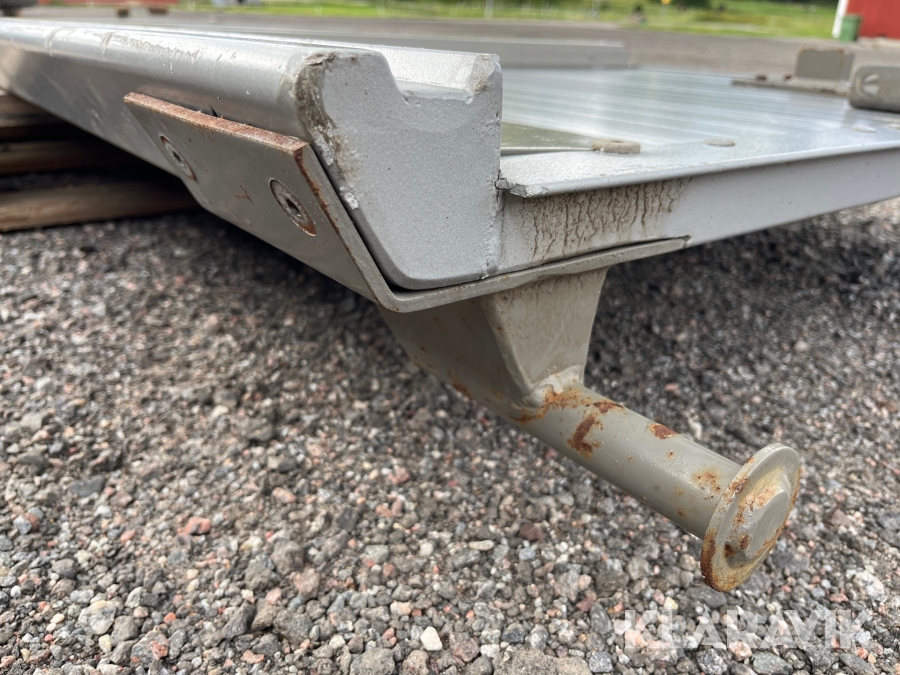 Höglucka aluminium BK’s Truck Equipment, Botkyrka, Klaravik