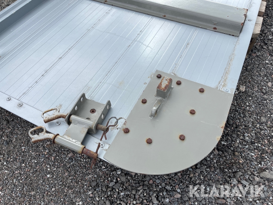 Höglucka aluminium BK’s Truck Equipment, Botkyrka, Klaravik