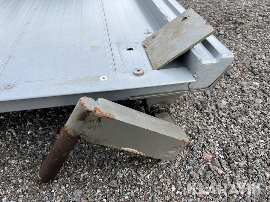 Höglucka aluminium BK’s Truck Equipment, Botkyrka, Klaravik