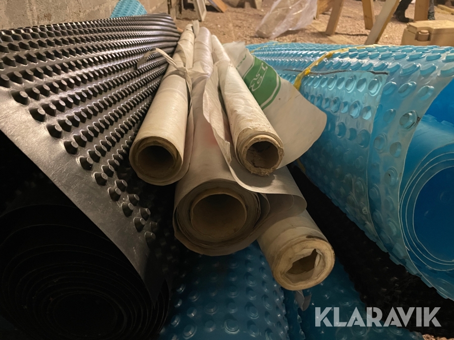 Platonmatta samt vindduk, Oskarshamn, Klaravik auktioner