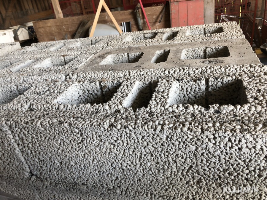 Klaravik Auktioner | Lecablock (2 pall)