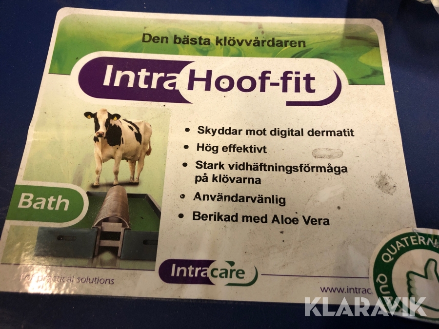 Klaravik Auktioner | Klövvårdsvätska IntraCare Hoof-fit