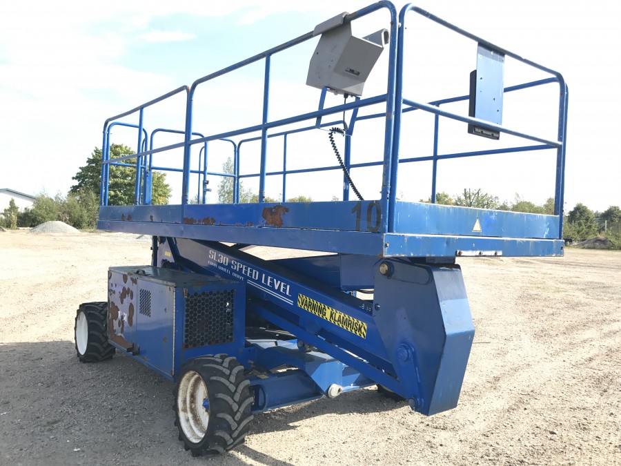 Saxlift UpRight SL30SL Diesel