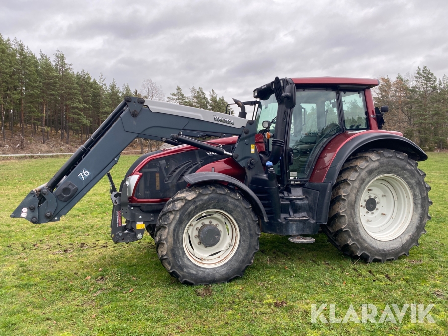 Traktor med lastare Valtra T203, Valdemarsvik, Klaravik aukt