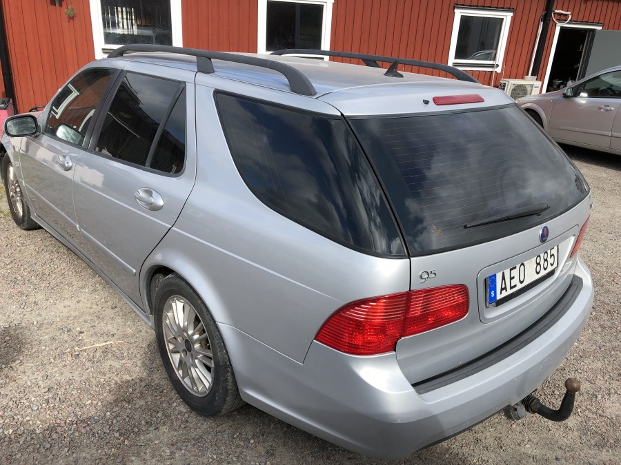 Klaravik Auktioner | Saab 9-5 Linear Sportcom -07