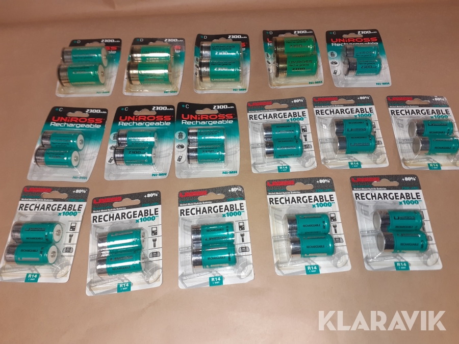 Klaravik Auktioner | Laddbara batterier Uniross