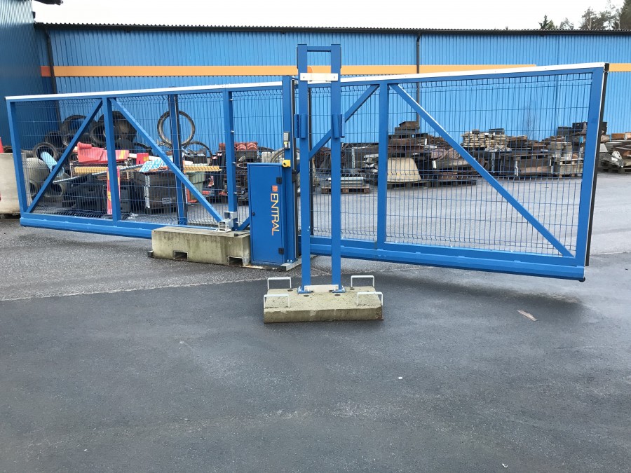 Klaravik Auktioner | Mobil Fordonsgrind