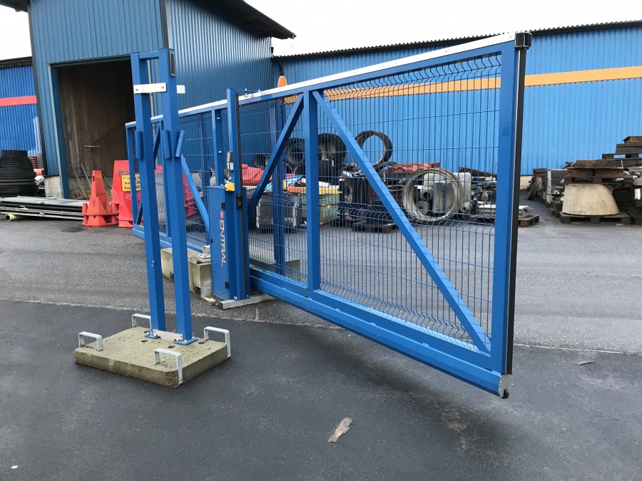 Klaravik Auktioner | Mobil Fordonsgrind