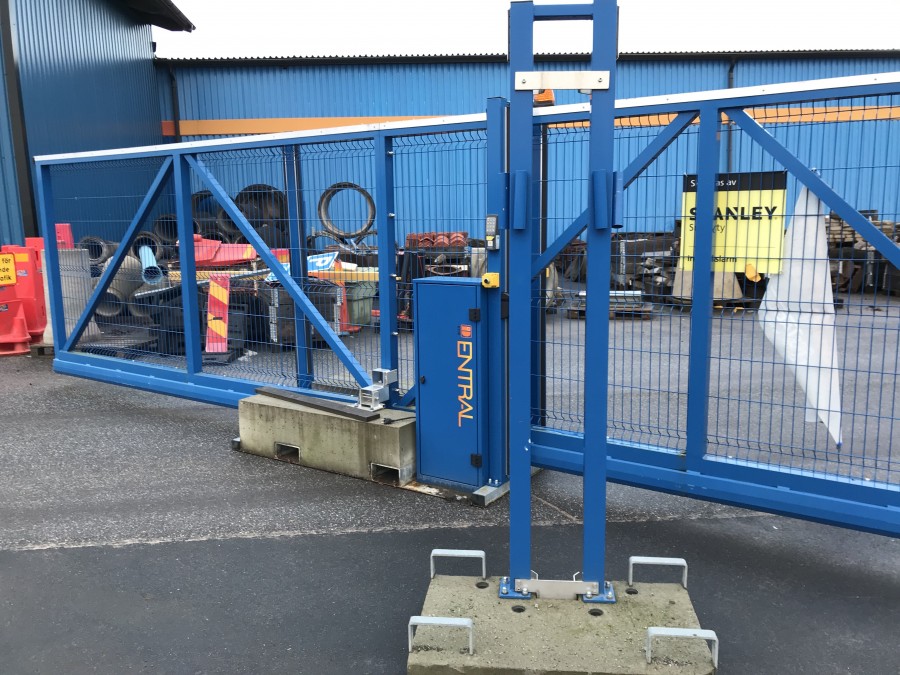 Klaravik Auktioner | Mobil Fordonsgrind