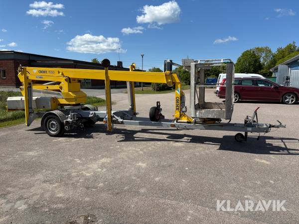 Auktion av begagnade liftar, truckar och kranar