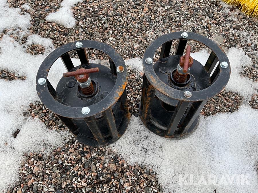 Universalborste Greppo, Örebro, Klaravik auktioner