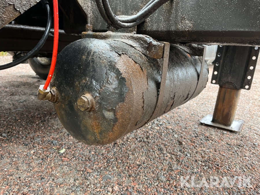 Dolly Pacton DXX218, Gävle, Klaravik auktioner