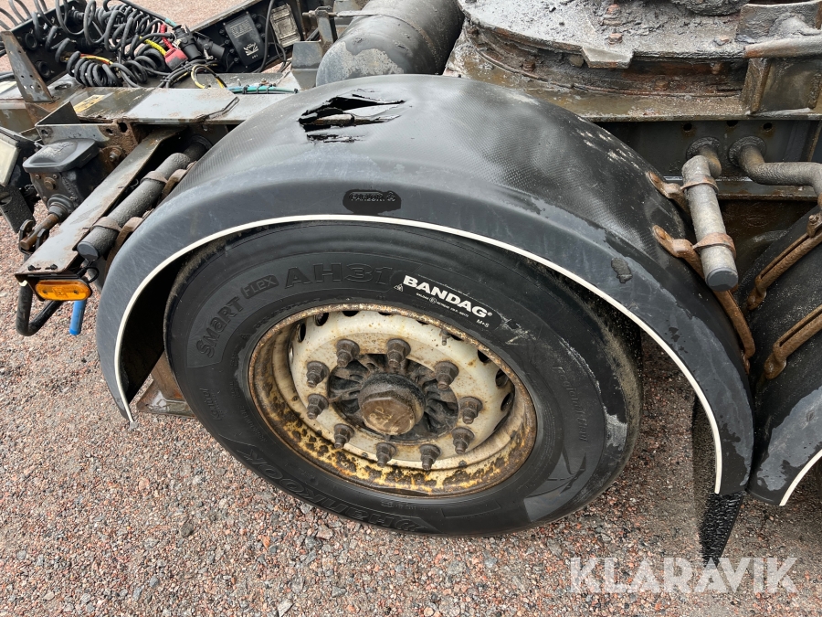 Dolly Pacton DXX218, Gävle, Klaravik auktioner