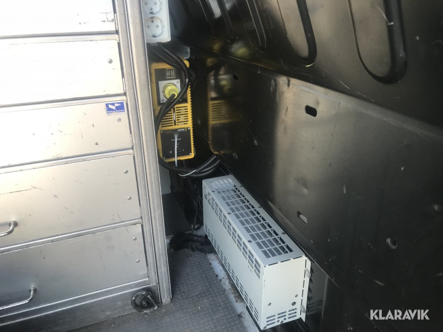 Klaravik Auktioner | Skåpbil Ford Transit 4x4