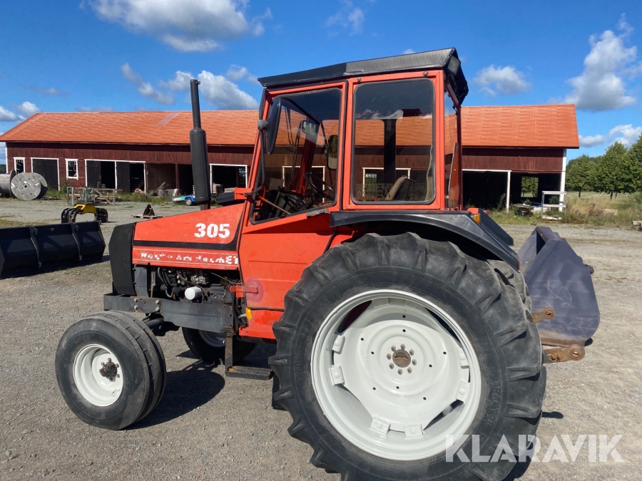 Traktor Volvo BM Valmet 305, Sala, Klaravik auktioner