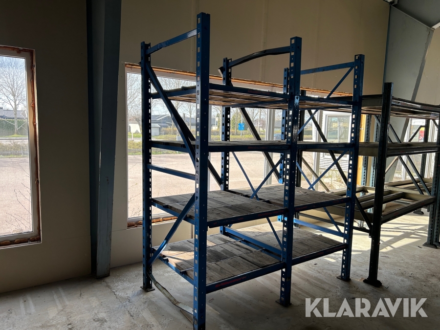 Hyllor 2 st, Enköping, Klaravik auktioner