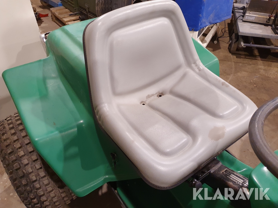 Bunkerkratta Ransomes Motor Rake