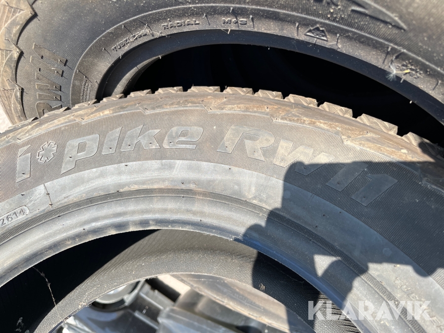 Dubbdäck Hankook Pike RW11, Eslöv, Klaravik auktioner