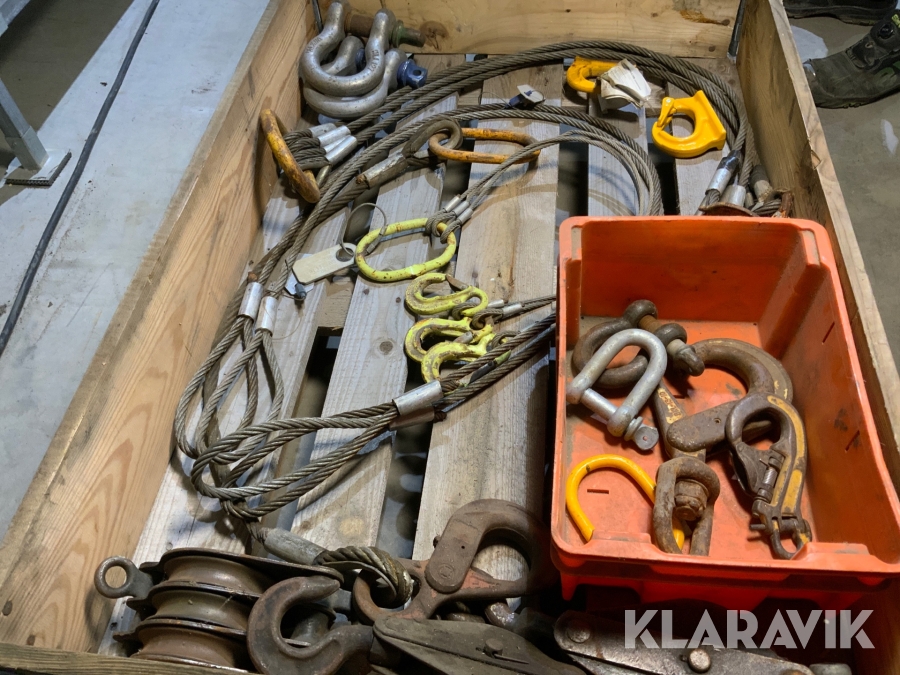 Diverse lyftutrustning, Mariestad, Klar