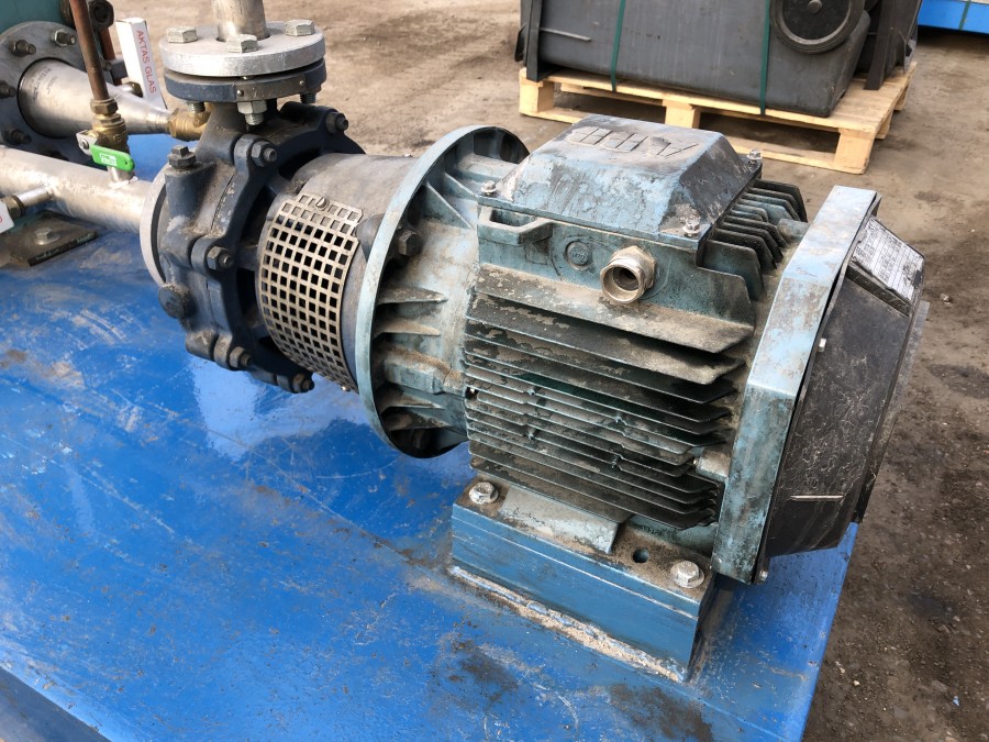 Klaravik Auktioner | Värmeväxlare Alfa-Laval A10-B FM