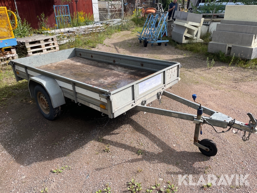 Personbilssläp Tiki-trailer C-275P, Västervik, Klaravik aukt