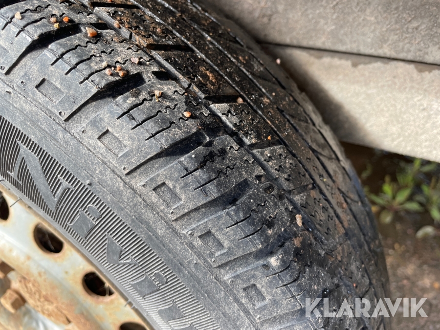 Personbilssläp Tiki-trailer C-275P, Västervik, Klaravik aukt