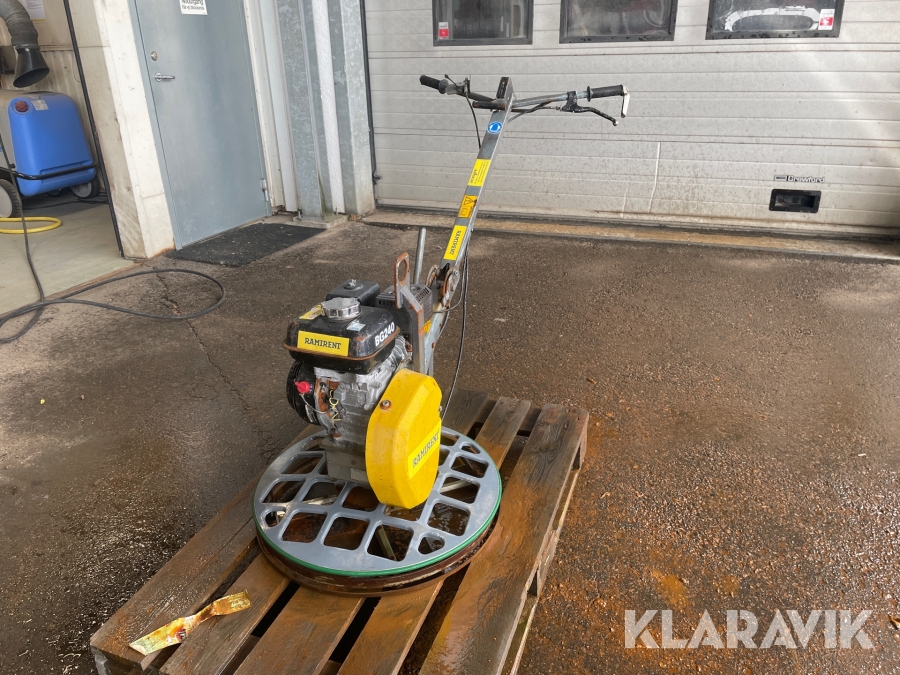 Glättare Atlas Copco BG240B, Svalöv, Klaravik auktioner