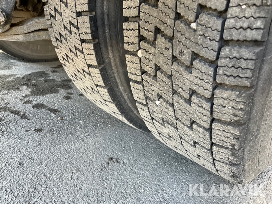 Lastbil Scania P 230 4x2, Stockholm, Klaravik auktioner