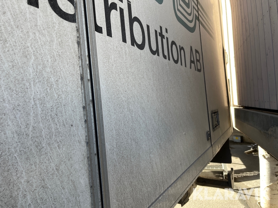 Lastbil Scania P 230 4x2, Stockholm, Klaravik auktioner