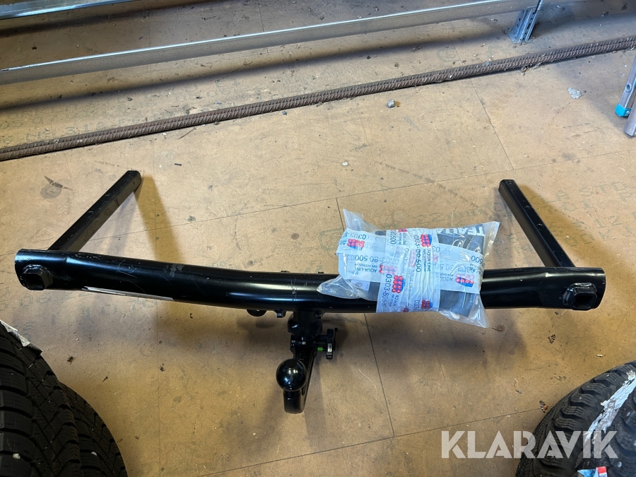 Dragkrok Passat, Lidköping, Klaravik auktioner