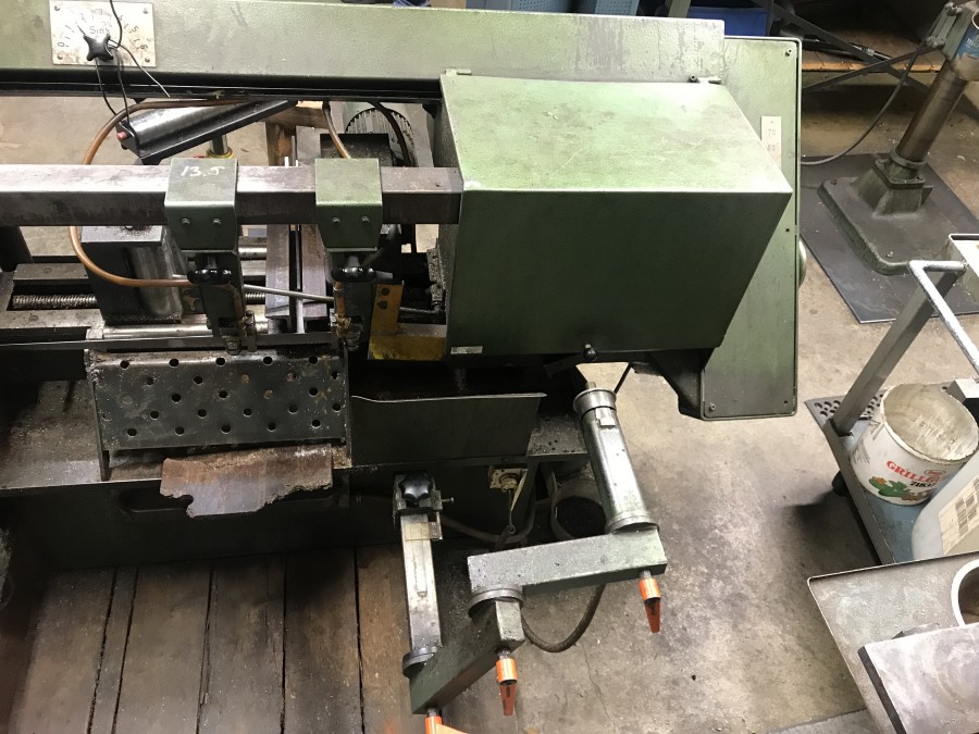 Bandsåg Bauer HS260A