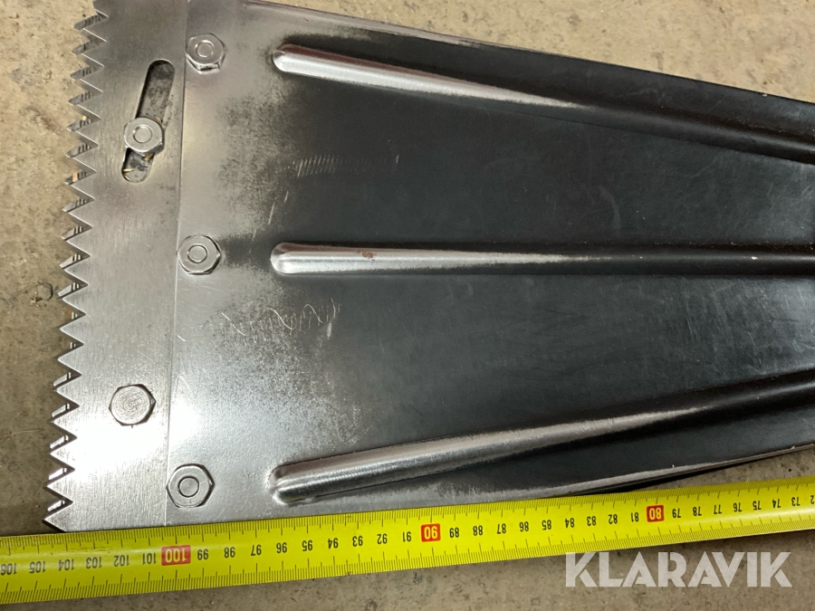 Ensilagekniv Comer TF 2000 M, Nynäshamn, Klaravik auktioner