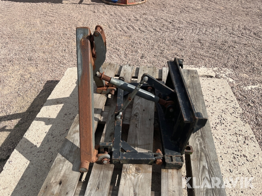 Adapter Avant/A-Ram, Höör, Klaravik auktioner