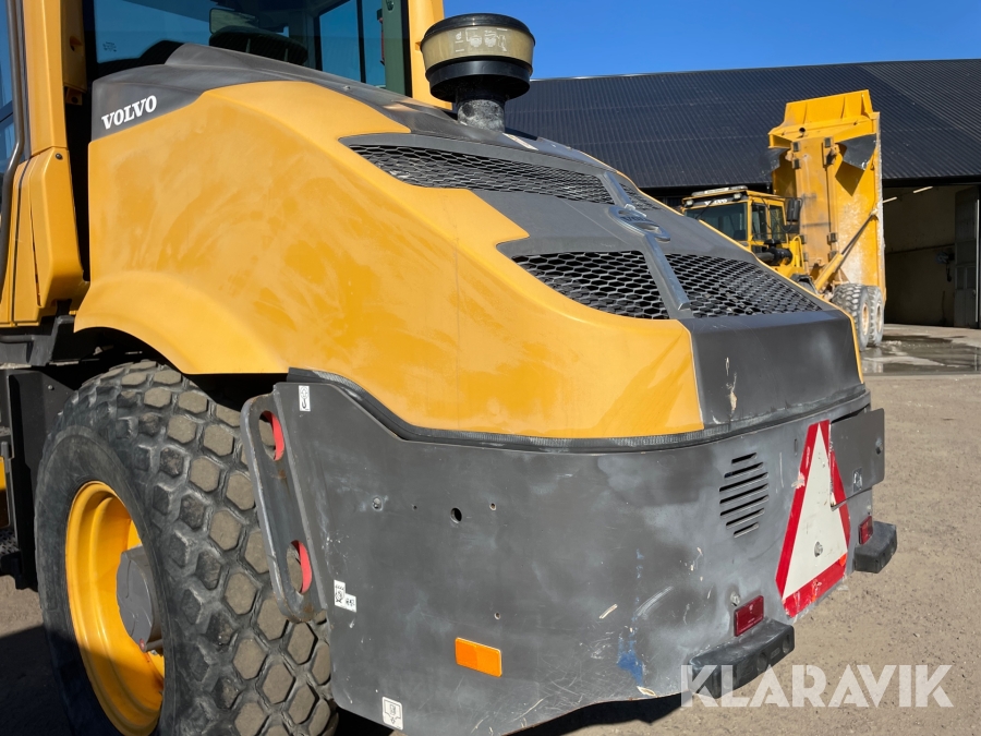 Vält Volvo SD75, Sölvesborg, Klaravik auktioner