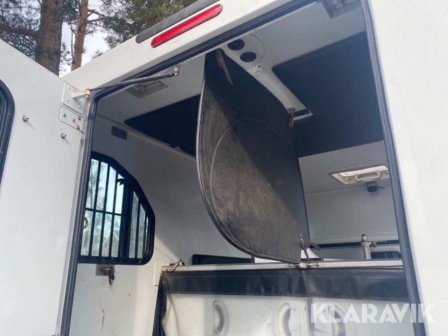 Hästtransport Renault Proteo, Hofors, Klaravik auktioner