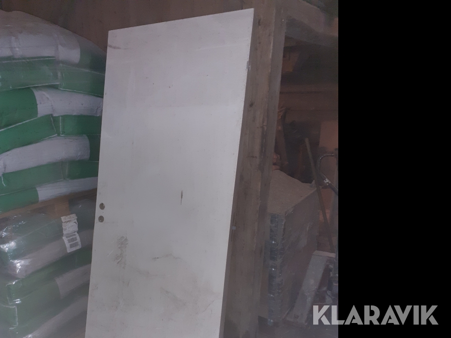 Innerdörrar 2st, Östhammar, Klaravik auktioner