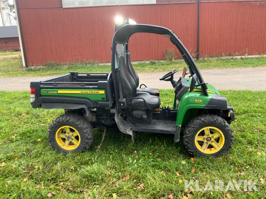 Transportfordon John Deere Gator 825i 4x4, Katrineholm, Klar
