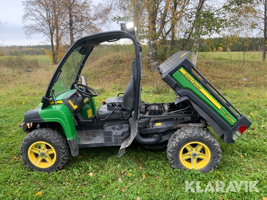 Transportfordon John Deere Gator 825i 4x4, Katrineholm, Klar