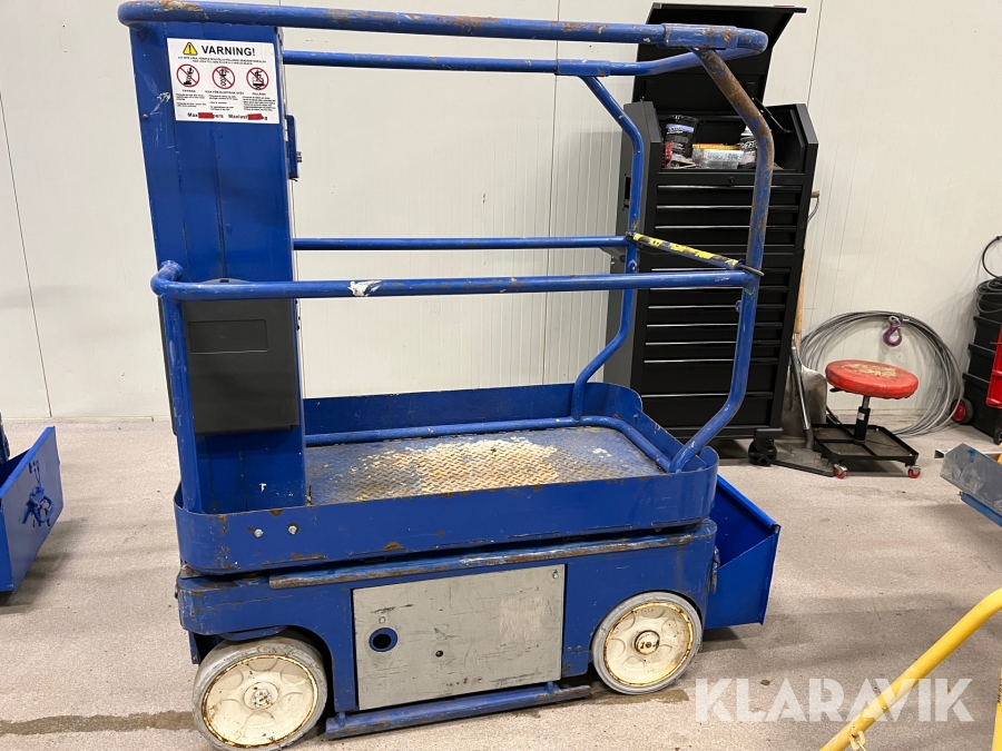 Pelarlift Upright TM12, Vallentuna, Klaravik auktioner