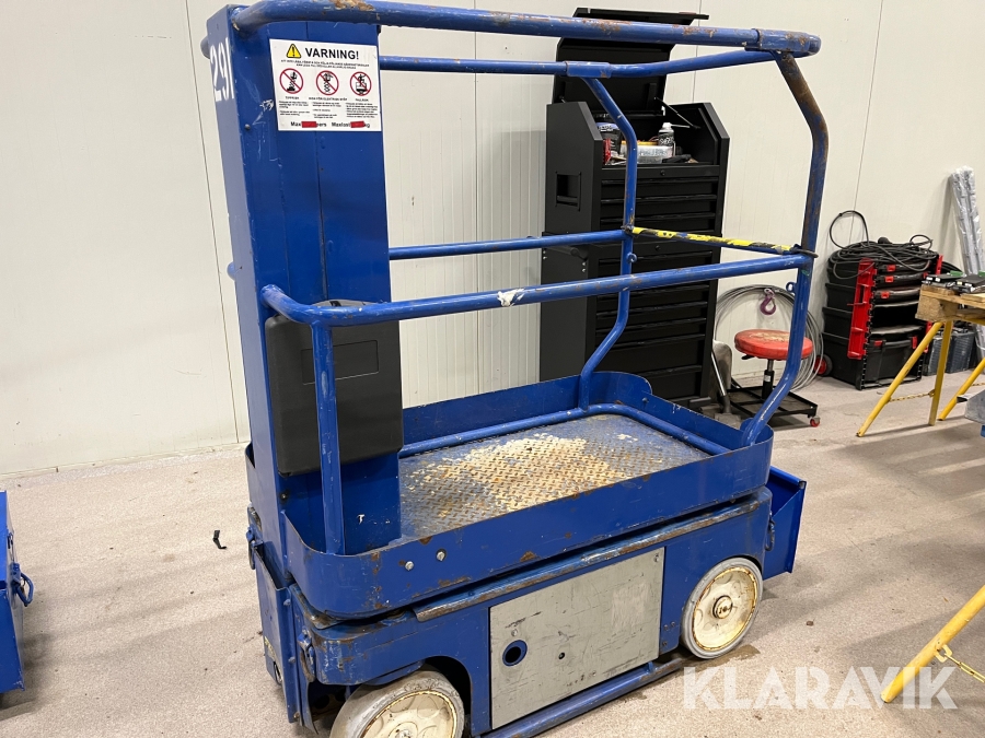 Pelarlift Upright TM12, Vallentuna, Klaravik auktioner