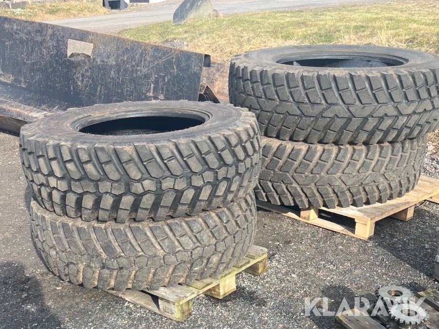 Traktordäck 2 + 2 st Nokian / Alliance TRI 2 / Multiuse 550,