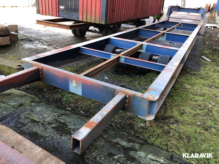 Klaravik Auktioner | Mafi vagn