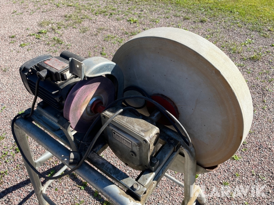 Slipsten Fabriks AB, Säter, Klaravik auktioner