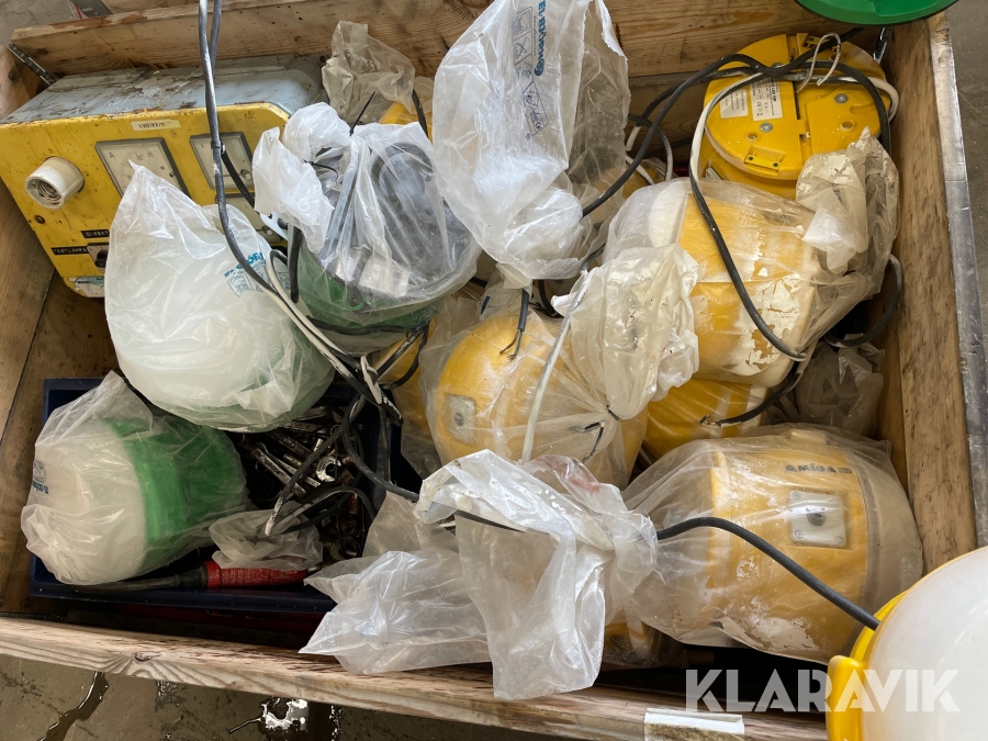 Klaravik Auktioner | Diverse material