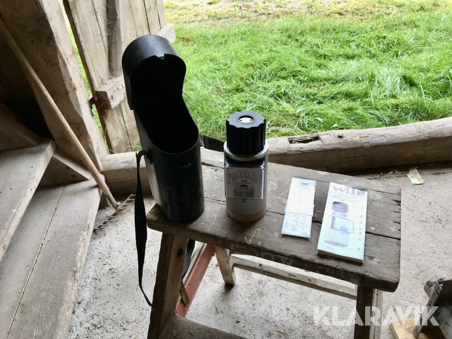 Klaravik Auktioner | Vattenhaltsmätare Wile 35